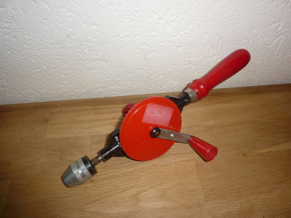 Handbohrer mit Hand Kurbel 30cm (Gebraucht) in für CHF 21 – mit ...