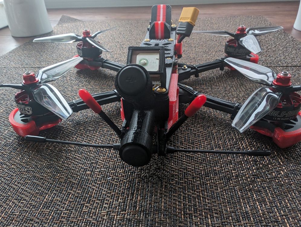 HGLRC Sector 5 V3 Freestyle FPV Racing Drone DJI HD Version (Neu und ...