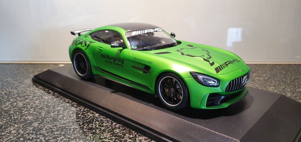 Mercedes AMG GT "The Beast" 1:18 (Neuf avec emballage d'origine) à ...