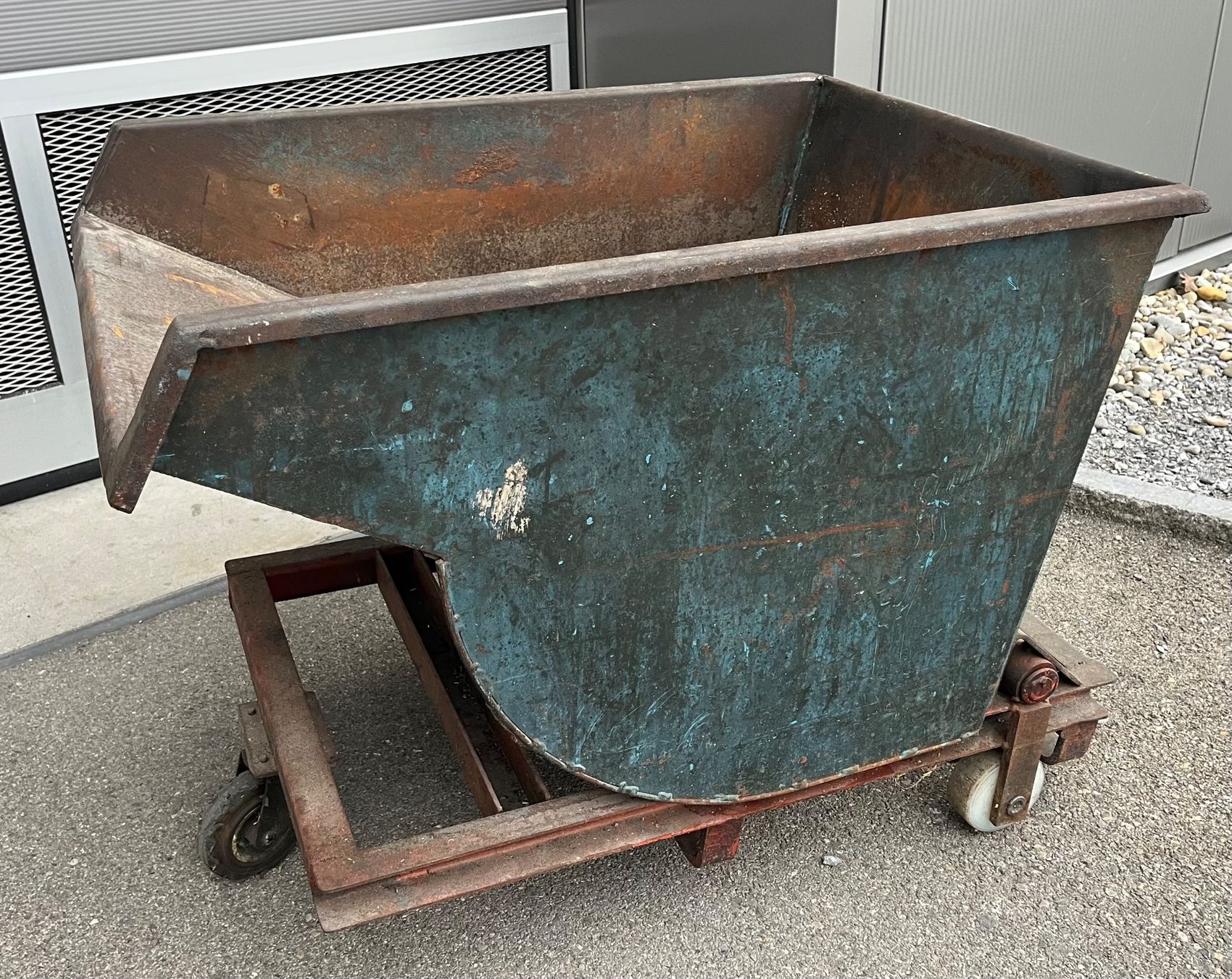 Kippmulde / Spänemulde 150 Liter (für Stapler) ⑤ №210 (Gebraucht) in ...