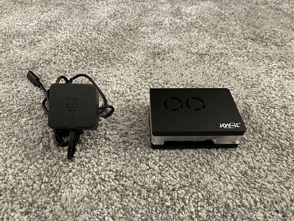 Raspberry Pi 4 Model B inkl. active cooling case, Netzteil (Gebraucht ...