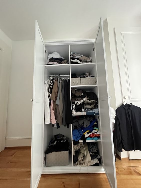 Armoire JYSK (D'occasion) à Pully pour CHF 1 – retrait uniquement ...