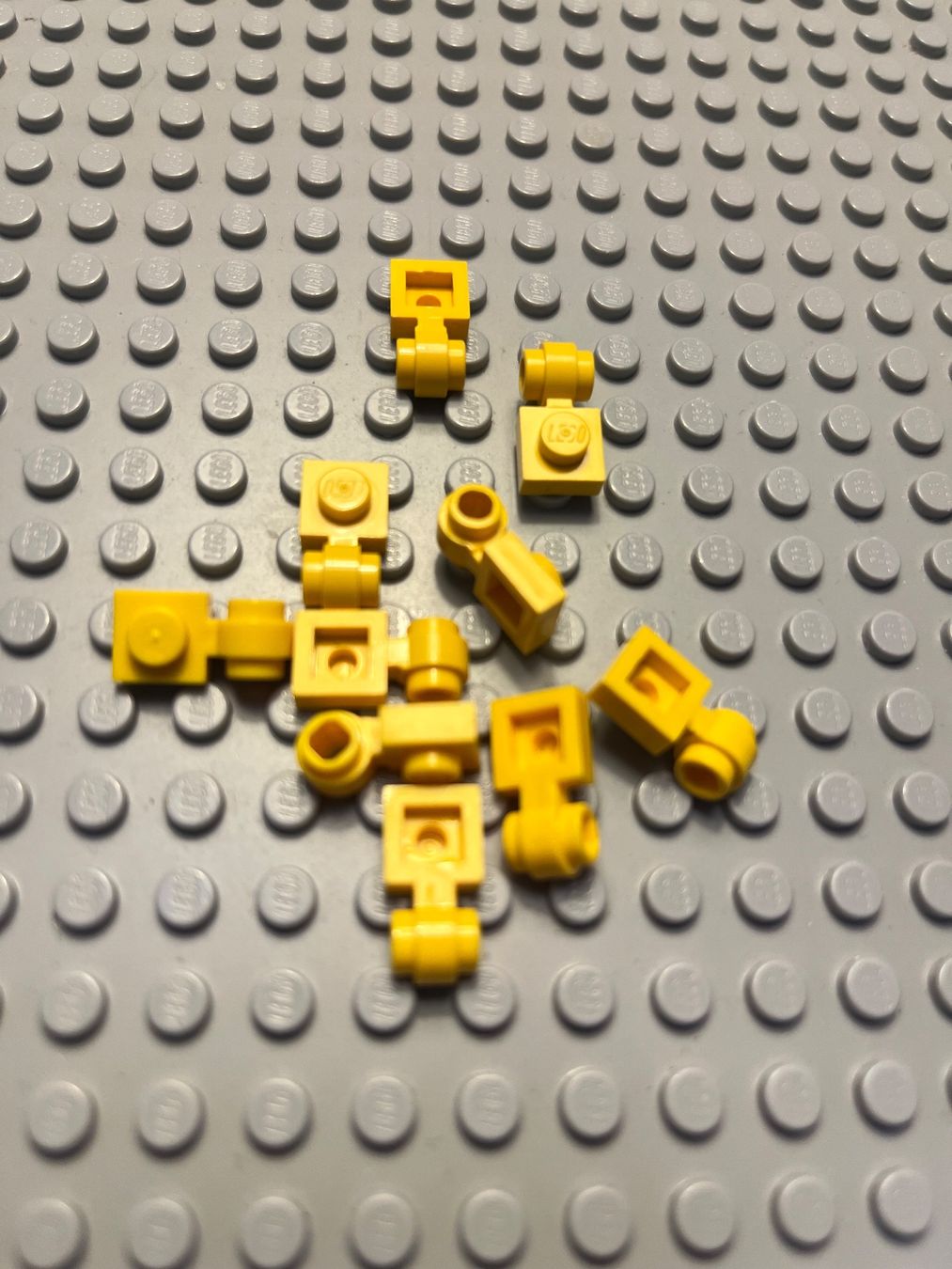 Lego 14x Platten mit Ring (4081b) (Gebraucht) in Basel für CHF 1.4 ...