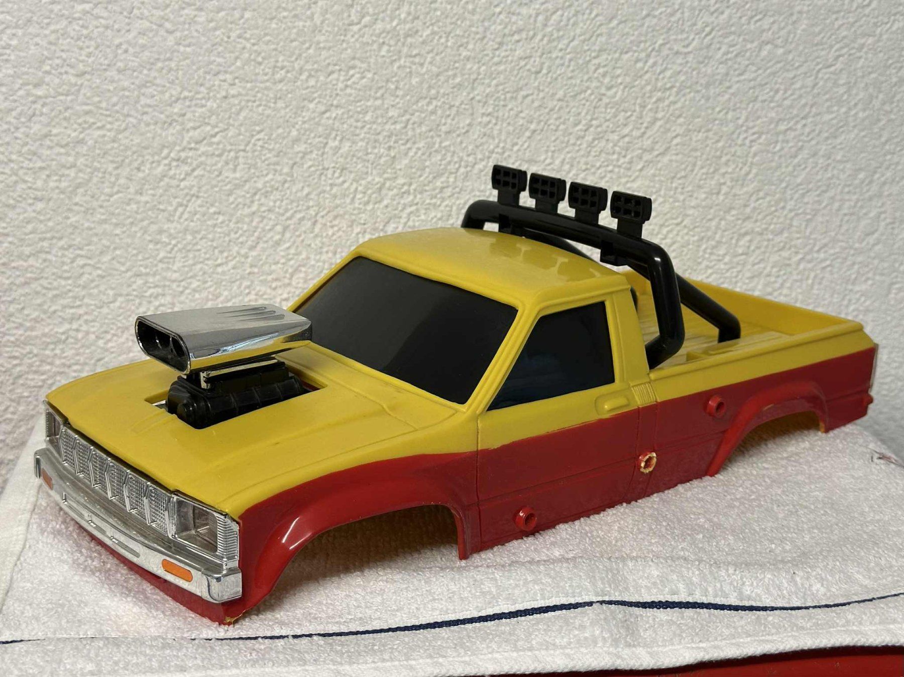 Toyota Hilux RC Karrosserie (Gebraucht) in Ried-Brig für CHF 30 – mit ...