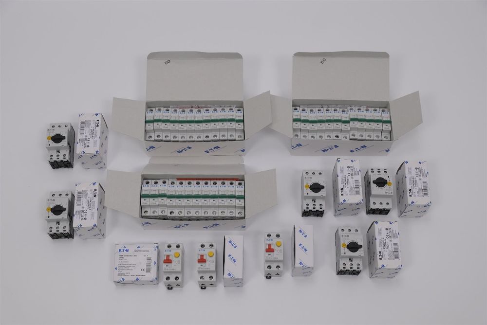 EATON Schalter Set (24120908PL) (Neu (gemäss Beschreibung)) in Zürich ...