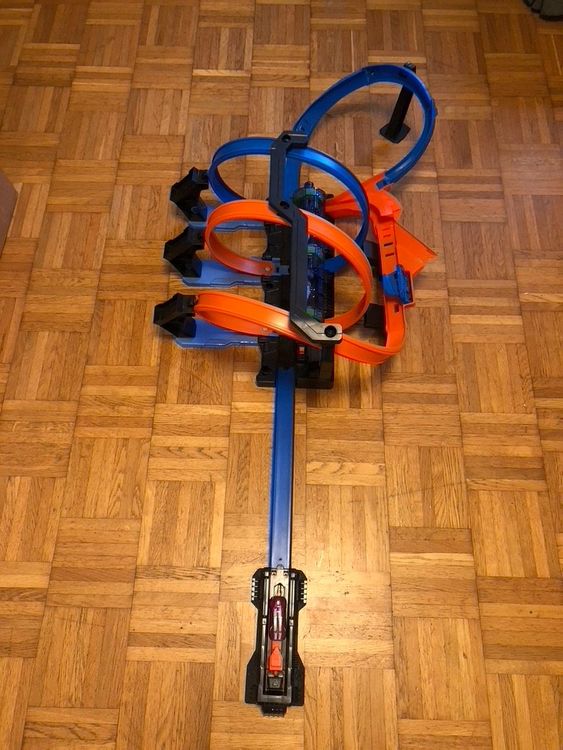 Hotwheels - Corkscrew Crash Track Set | Kaufen auf Ricardo