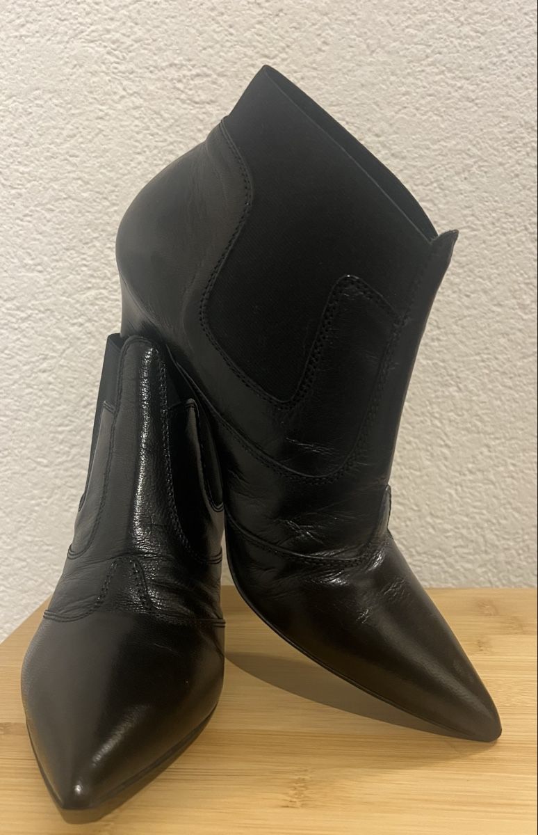 Bottines San Marina, taille 38 (D'occasion) à St-Pierre-Clages pour CHF ...