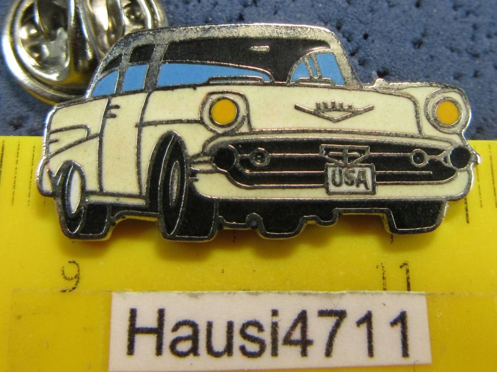 AUTO-PIN CADILLAC USA ENAMEL SILBRIG 26mm TOP-QUALITÄT | Kaufen auf Ricardo