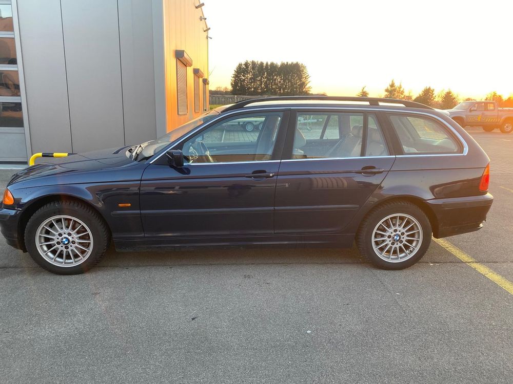 BMW E46 325 XI Touring | Kaufen auf Ricardo