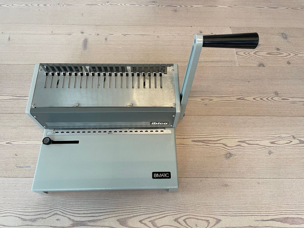 Ibico - Ibimatic / stanzen und binden / mit viel Zubehör (Gebraucht) in ...