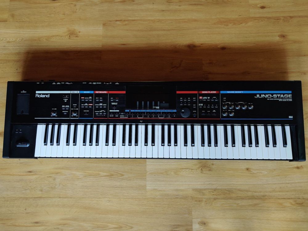 Roland Juno-Stage 128 Voice Expandable Synthesizer | Kaufen auf Ricardo