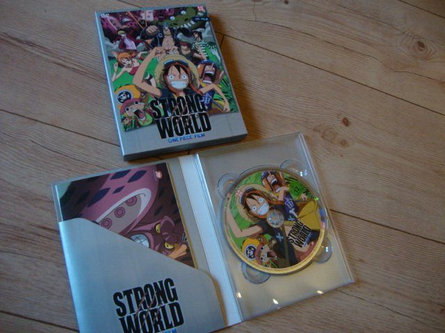 DVD Anime Manga ONE PIECE Strong World / kompl. mit Poster ! (Gebraucht ...