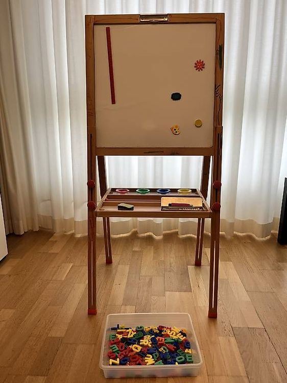 Kinder magnetische Tafel - Whiteboard mit Zubehör (Gebraucht) in ...
