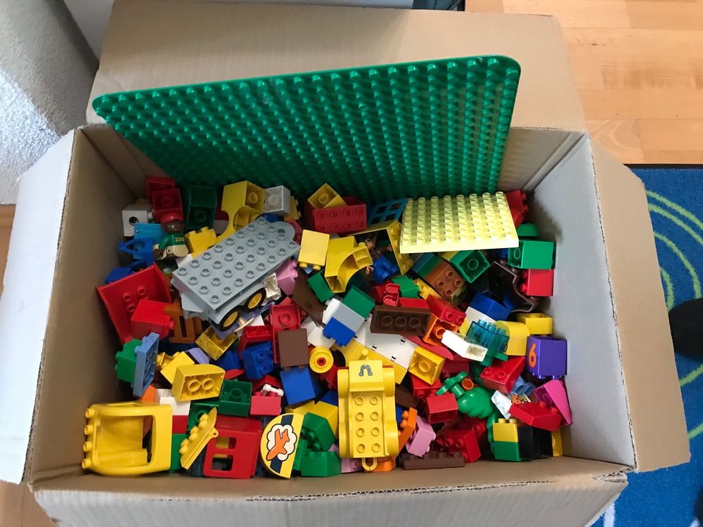 Buntgemischte Lego Duplo Kiste (Gebraucht) in für CHF 39 – mit ...