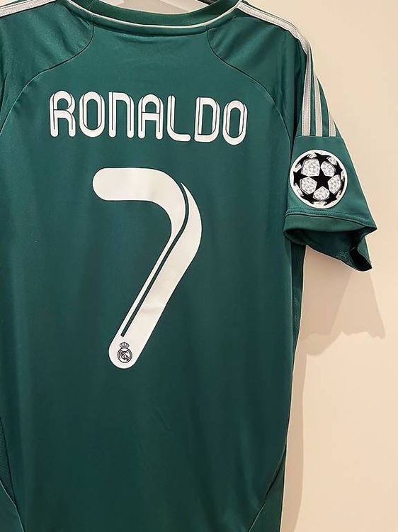 Real Madrid 11/12 Shirt grün #7 Ronaldo (Gebraucht) in Sursee für CHF ...