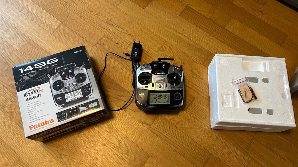 Futaba 14SG 14 Kanal Fernbedienung | Kaufen auf Ricardo
