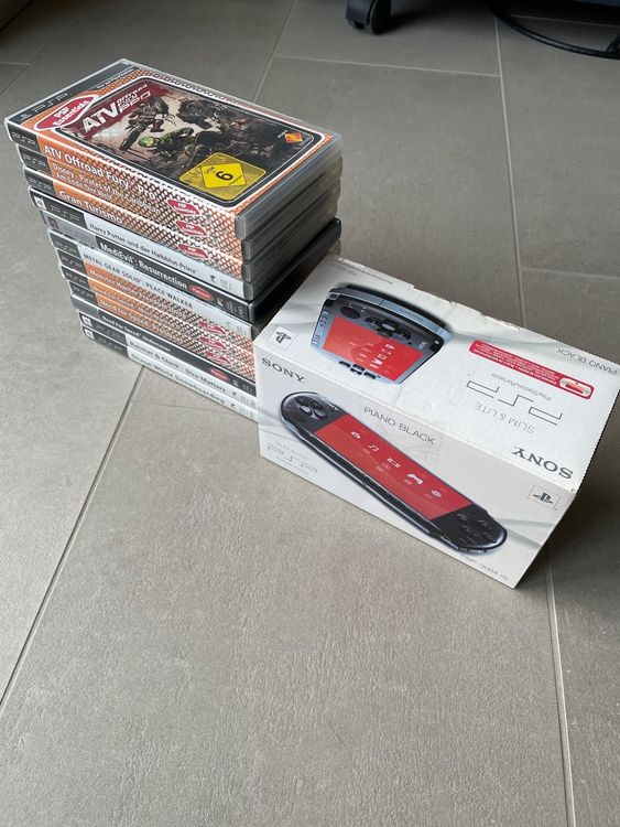 Sony PSP in OVP + 12 Games + Memory Stick | Kaufen auf Ricardo