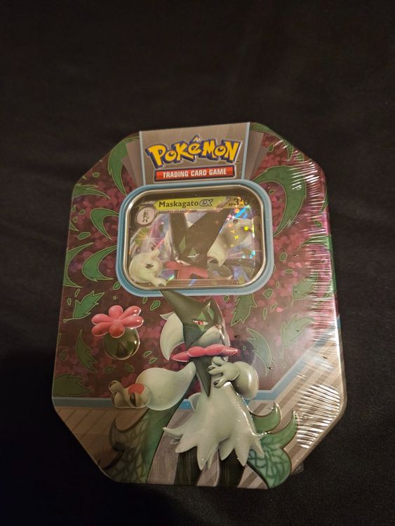 Pokémon TCG: Maskagato ex Sommer Tin DE (Neu und originalverpackt) in ...