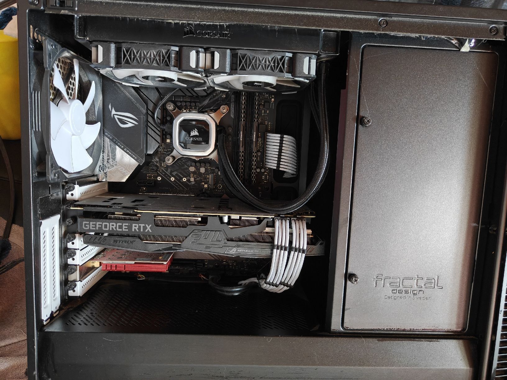 PC gaming i7-9700k CG 2080 Ti (Défectueux) à Savièse pour CHF 50 ...