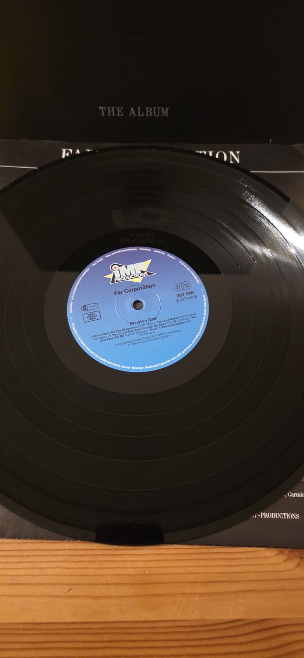 Far Corporation Division One 1985 Vg,G (D'occasion) à Yvonand pour CHF ...