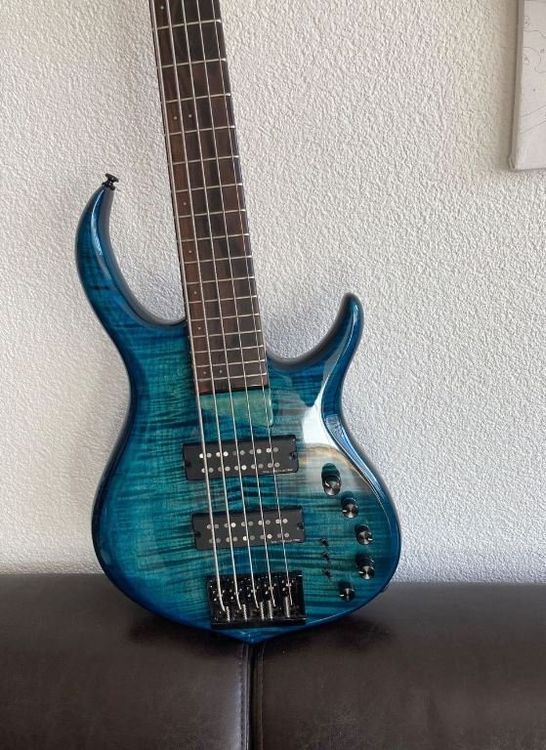 Marcus Miller M7 Bass (Gebraucht) in Zürich für CHF 305 – nur Abholung ...