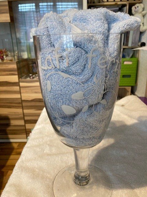 Kafi fertig Glas XXL (Gebraucht) in Ennenda für CHF 4 – mit Lieferung ...