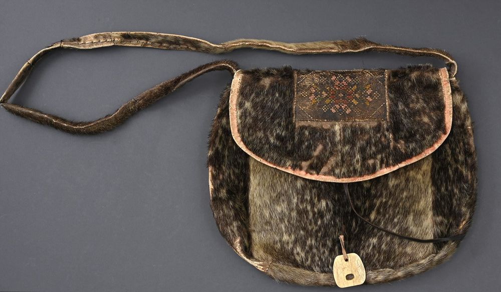 Antike Inuit Hängetasche, um 1900 | Kaufen auf Ricardo