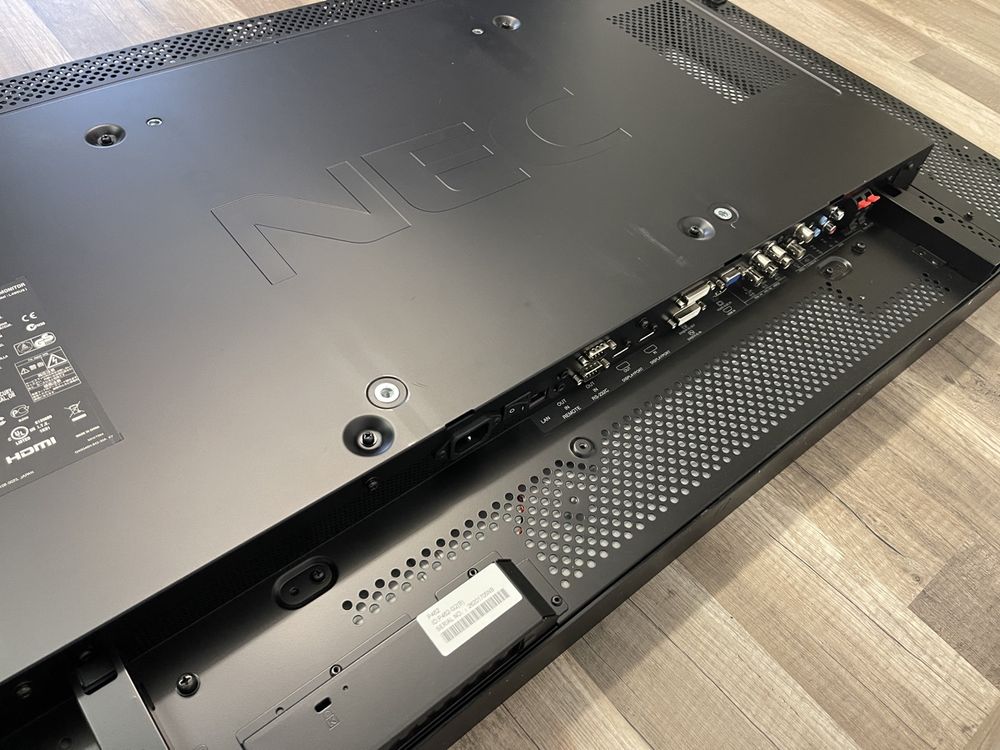 NEC MultiSync P462 46 Zoll Profi Bildschirm Display Monitor (Gebraucht) in Lenzburg für CHF 100 ...