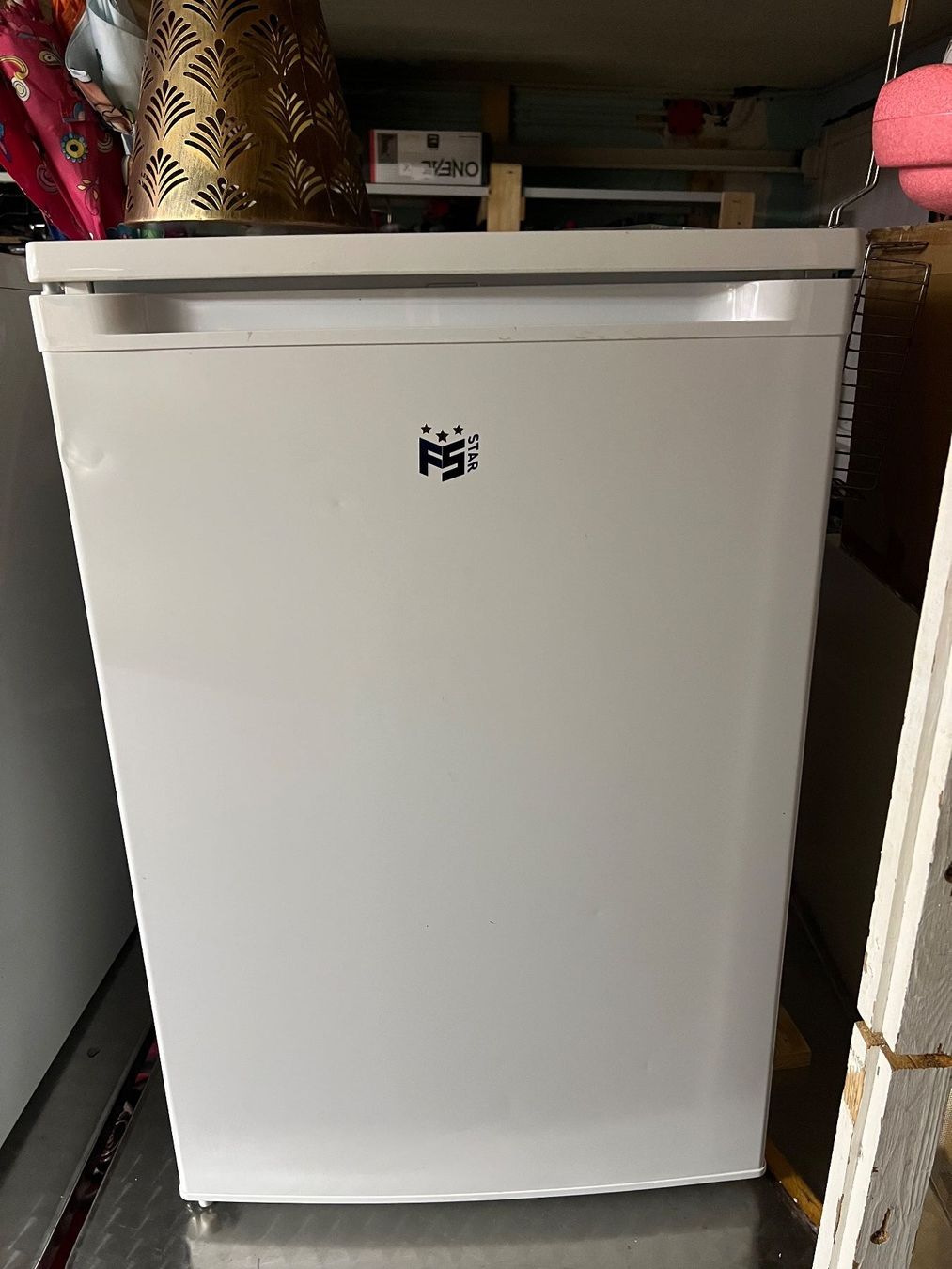 Gefrierschrank FS Star – kompakt & zuverlässig (Gebraucht) in Balzers ...