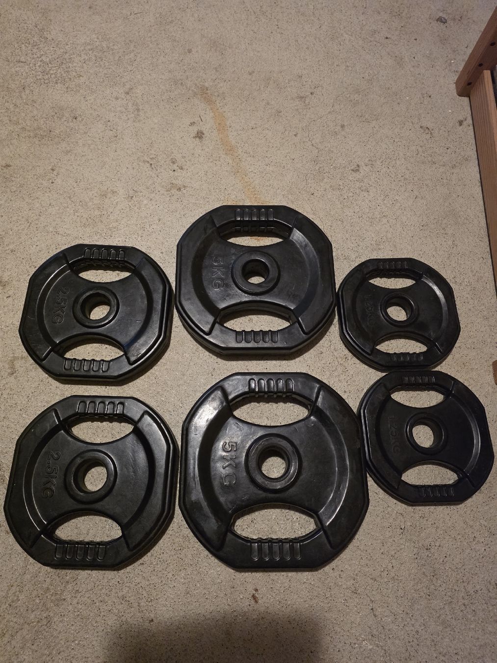 Hantel-Set mit Gewichten - Ideal für dein Home Gym 💪 (Gebraucht) in ...