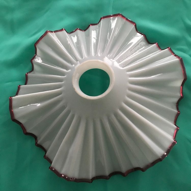Jugendstil Lampenschirm, weiss mit rotem Rand - Top Zustand! (Gebraucht ...