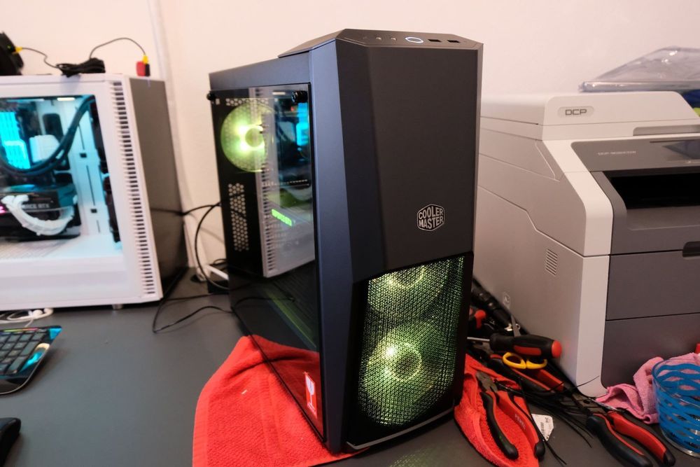 MEGA Gaming PC i7 8700 | GTX 1080Ti 11GB (Neu (gemäss Beschreibung)) in Obermumpf für CHF 1299 ...