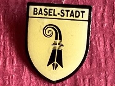 Kanton Wappen Basel-Stadt Pin (Gebraucht) in Itingen für CHF 2.5 – mit ...