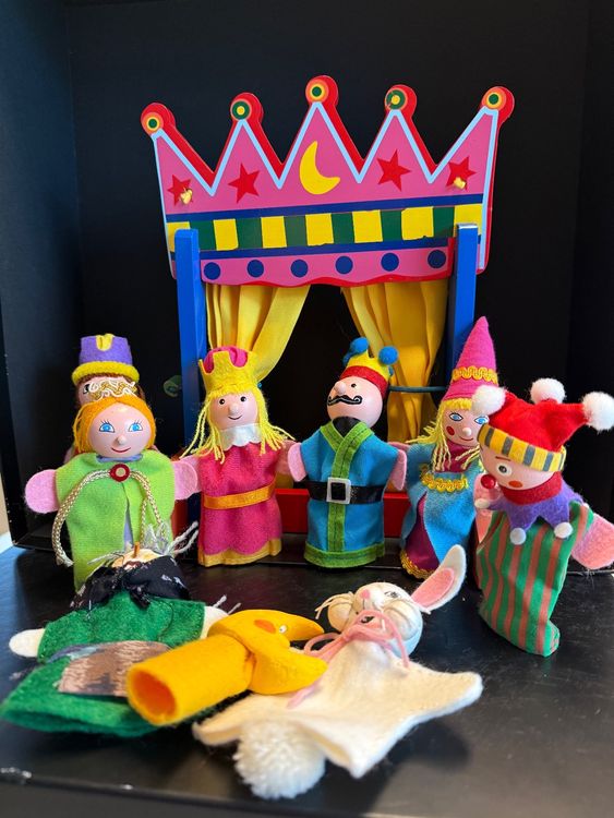 Fingerpuppen- Theater mit Figuren (Gebraucht) in Wallisellen für CHF 12 – mit Lieferung auf ...