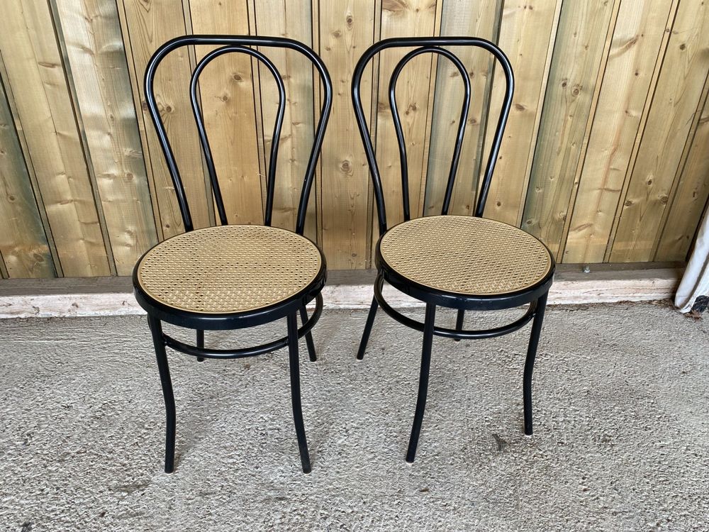 2 Stk. Bistrostuhl / Bistrostühle mit Geflecht - Imitation (Gebraucht) in Worben für CHF 21 ...