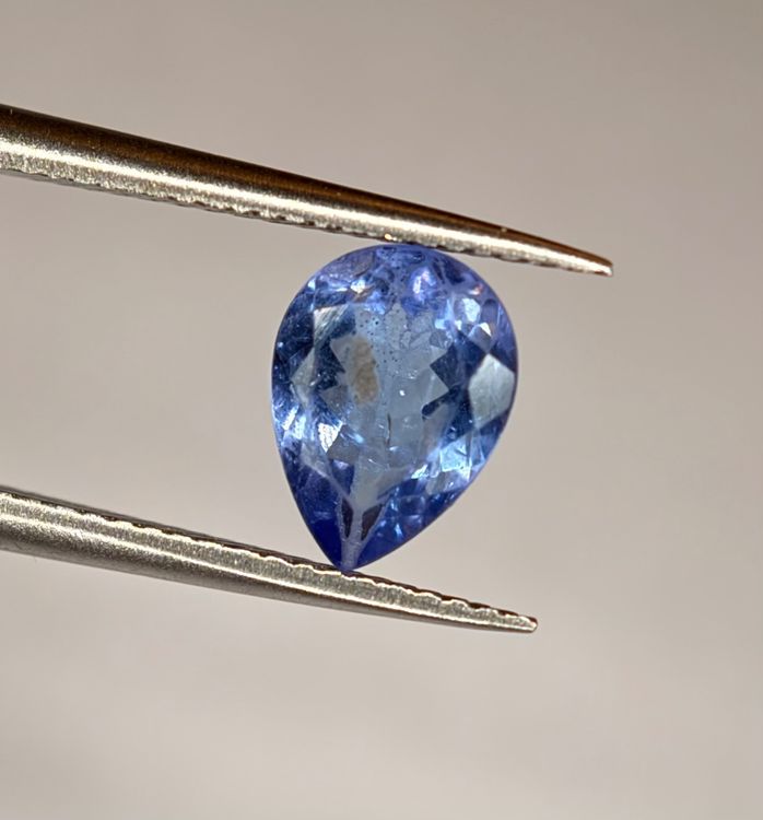 Ab 1 Fr. - Sehr schöner natürl. Tansanit 1.0 ct (Neu (gemäss ...