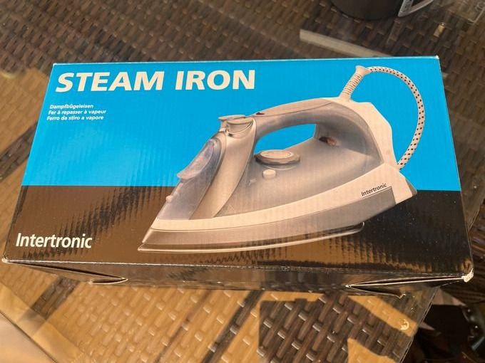 Steam Iron Intertronic wenig gebraucht - Dampfbügeleisen (Neu (gemäss ...