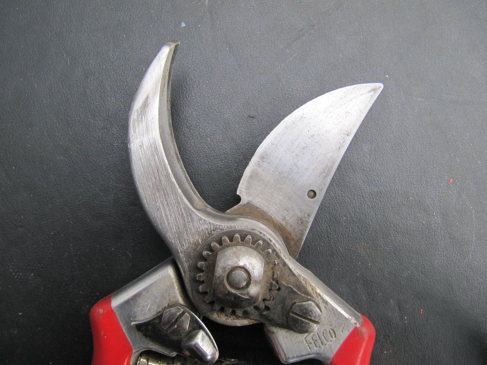 Rosenschere / Gartenschere FELCO 2 | Kaufen auf Ricardo