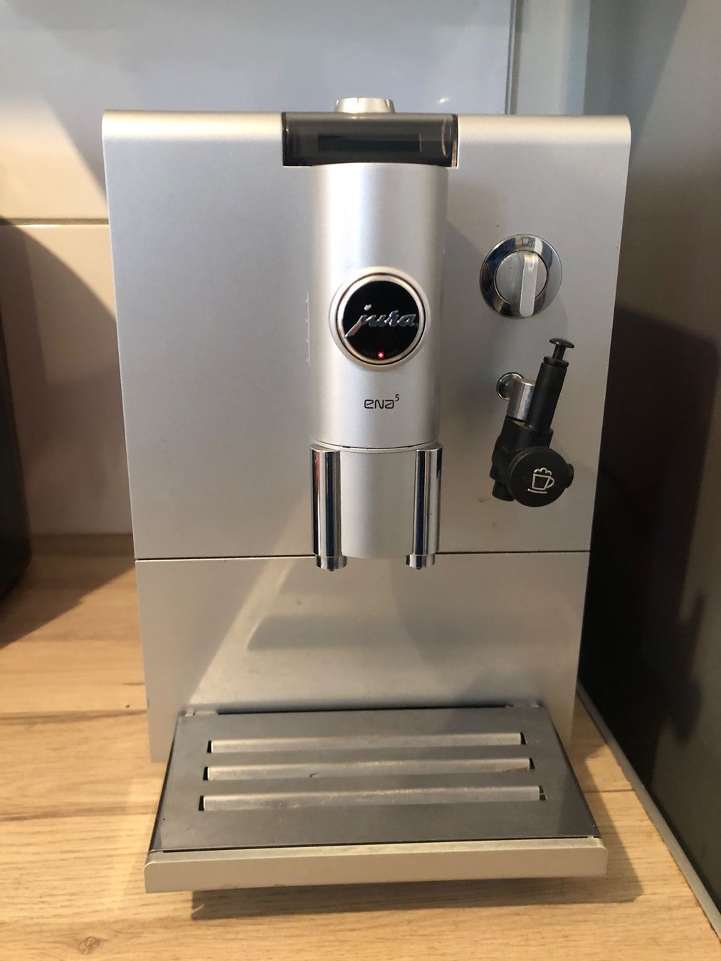 Jura ENA 5 Kaffeevollautomat (Neu (gemäss Beschreibung)) in allschwil ...