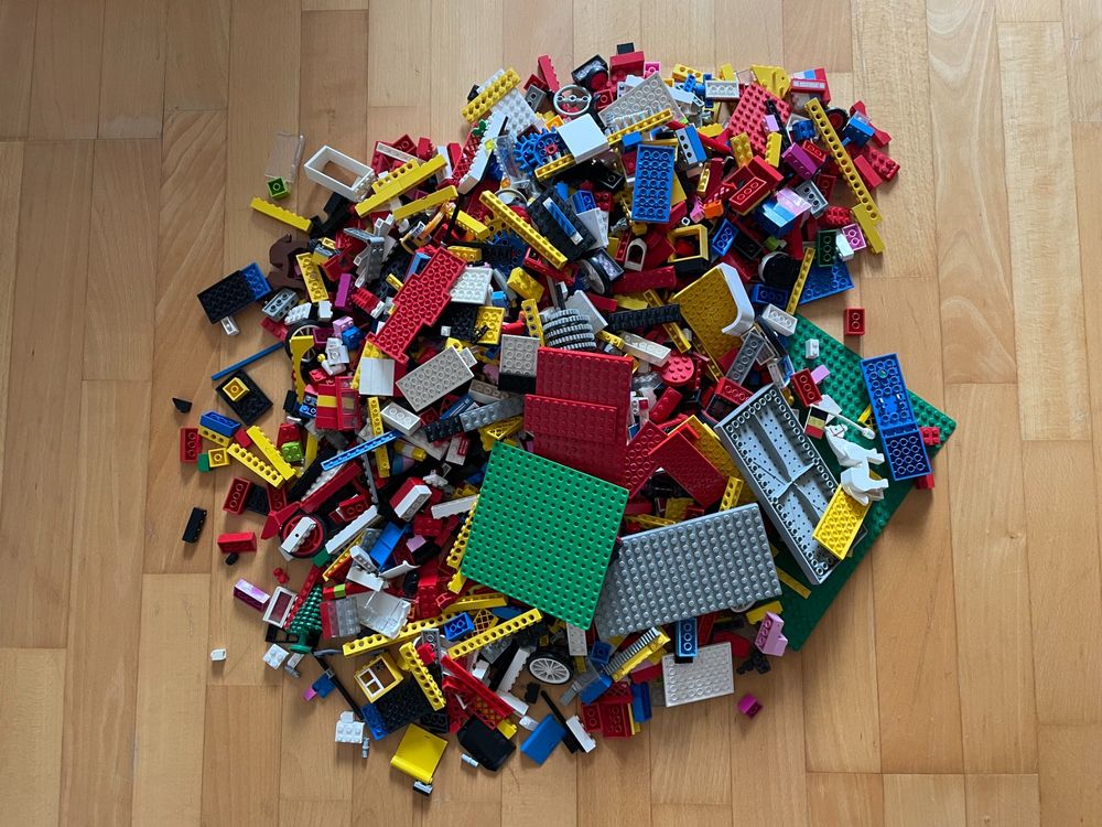 LEGO-Mix mit Minifiguren 3.6 kg | Kaufen auf Ricardo