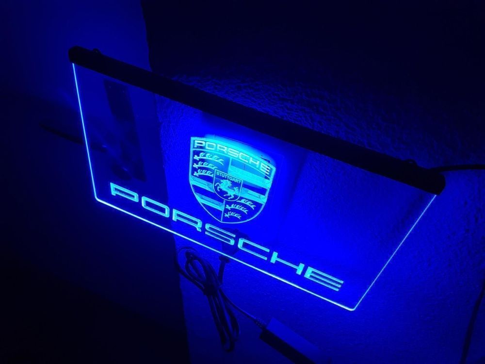 Porsche Blau LED Reklame Schild (Neu und originalverpackt) in Rüttenen ...