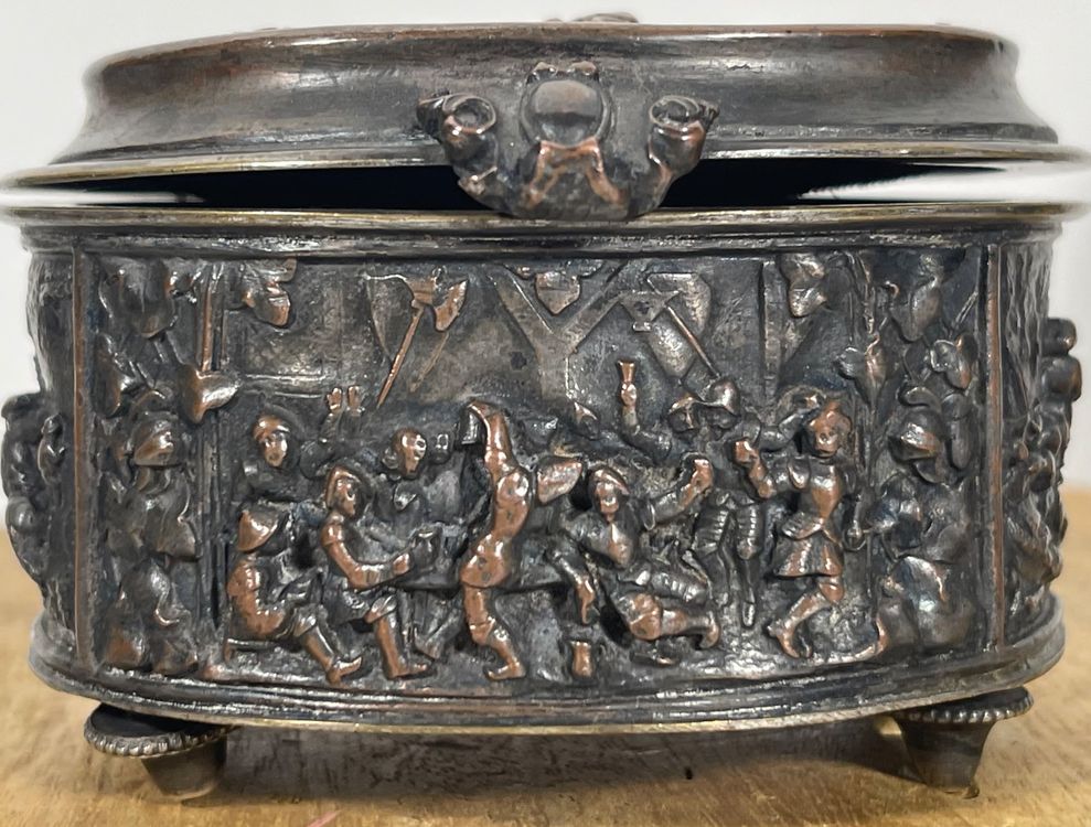 Antike Barock versilberte Bronze Schatulle mit Sehr datiert (Gebraucht) in Root für CHF 115 ...
