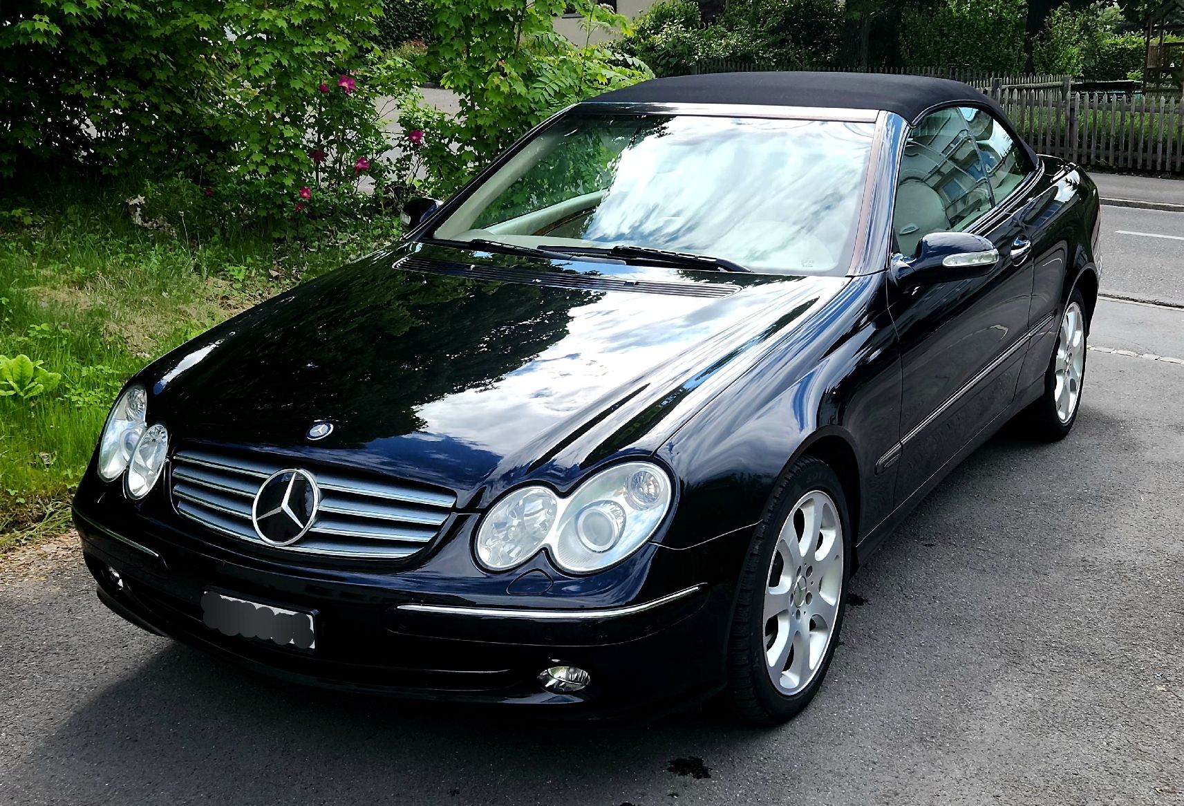Elegantes Mercedes Clk Cabrio Gebraucht Bilder
