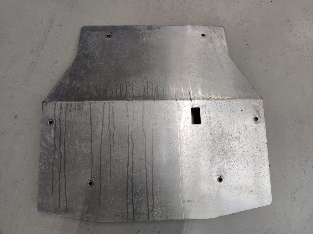 Alu-Motorschutz 4mm für VW T5/ T6 (Gebraucht) in Alpnach-Dorf für CHF ...