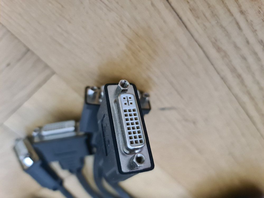 Matrox QID-E 128 LPAF PCIe Quad SFF + Kabel | Kaufen auf Ricardo