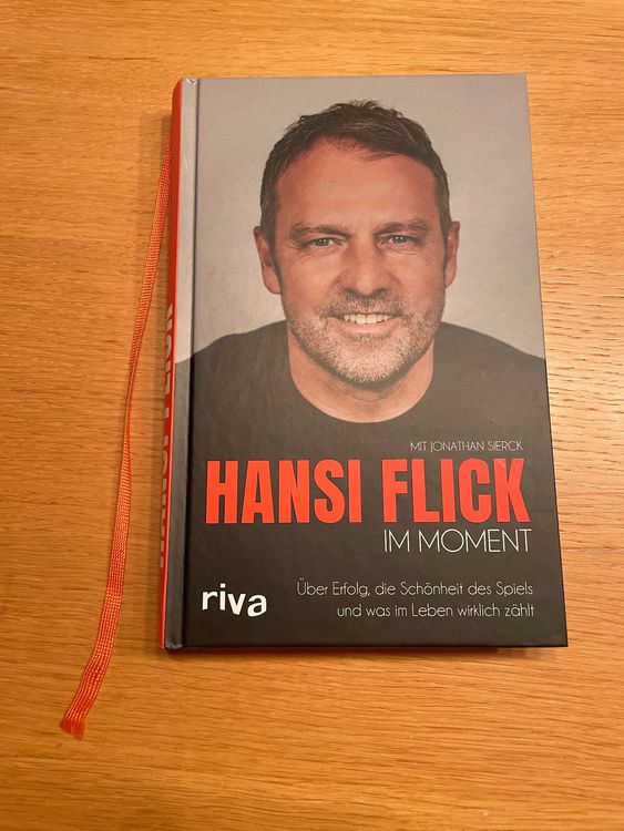 Hansi Flick - Im Moment | Kaufen auf Ricardo