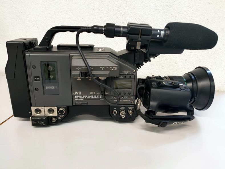 Camera SVHS JVC 3-CCD | Acheter sur Ricardo
