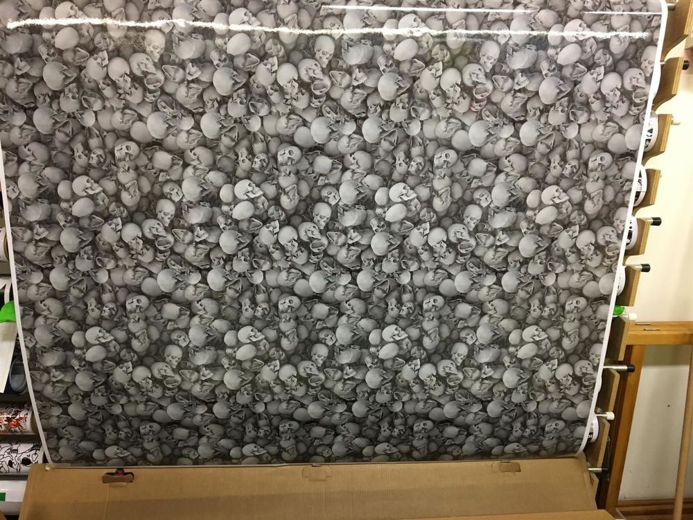 Stickerbomb Folie SKULL2 blasenfrei TOP% (Neu und originalverpackt) in Wetzikon ZH für CHF 29 ...