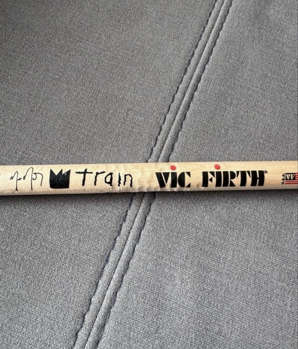 Train Band Vic Firth signed Drumstick (Neu (gemäss Beschreibung)) in ...