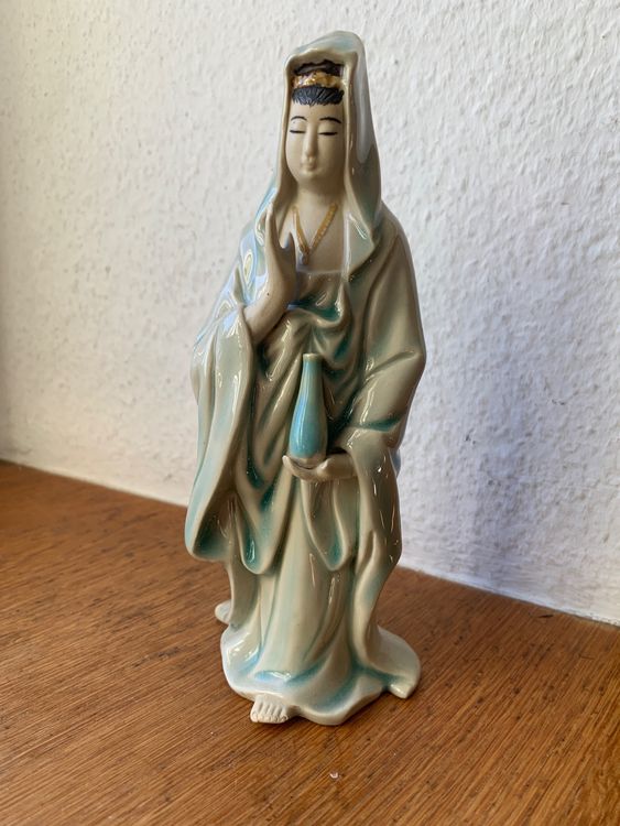 Asiatische Statue aus Porzellan Kwan Yin Guanyin Vintage (Gebraucht) in ...